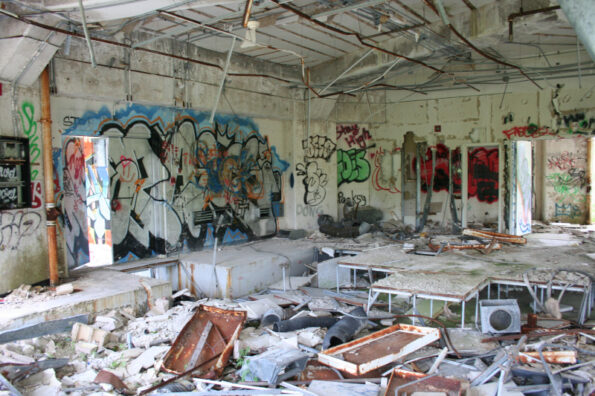 The Teleglobe Canada Earth Station in Mill Village